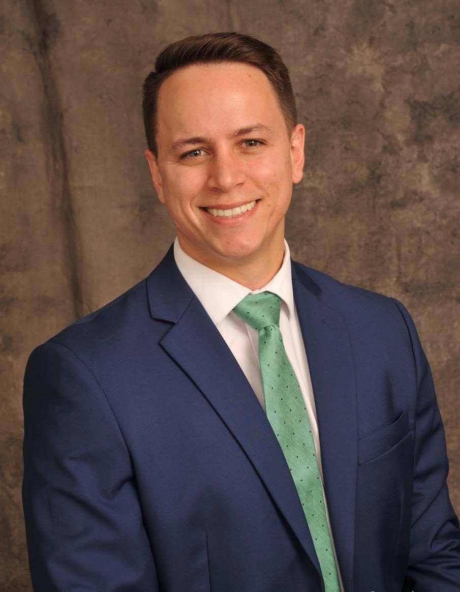 Meet Dr. Ast Burnsville MN, Metropolitan Endodontics
